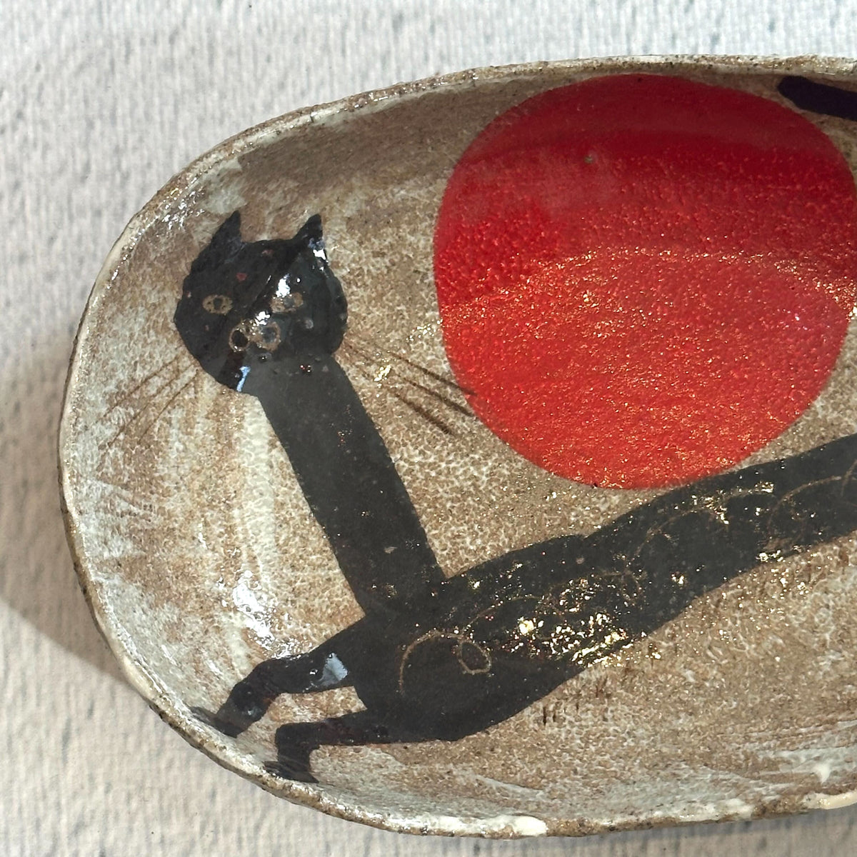 "Red Dot Animal" Dishes • Feb25 – THE DEA STORE