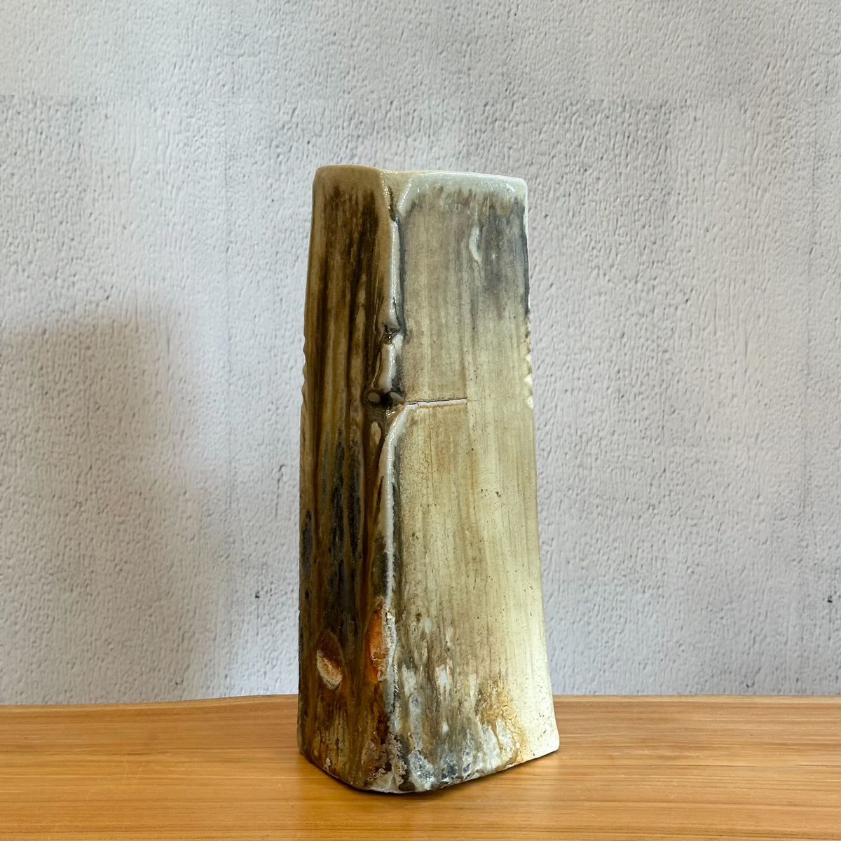 Angular Vessel #01 - Narrow - XL • Apr25 – THE DEA STORE