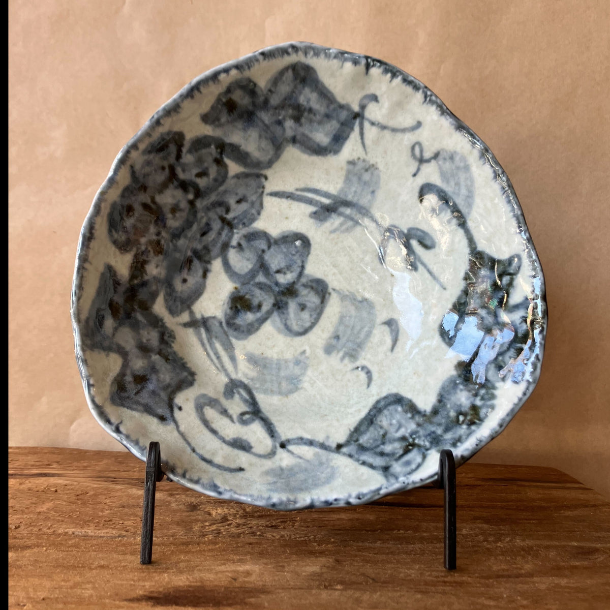 "Kosome" Triangular Ceramic "Budoh" Bowl – THE DEA STORE